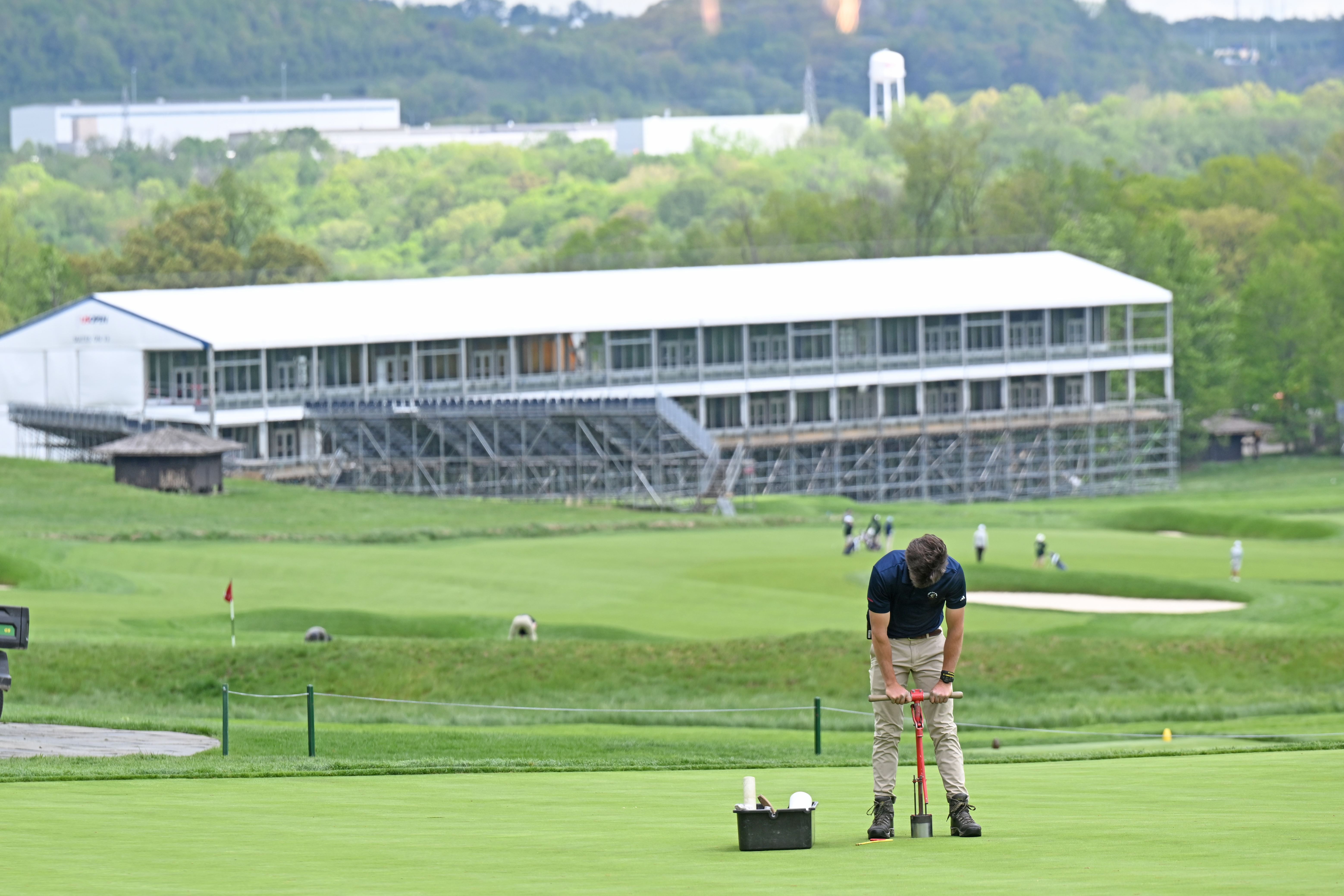 JUSTIN GUIDO/ POST-GAZETTE